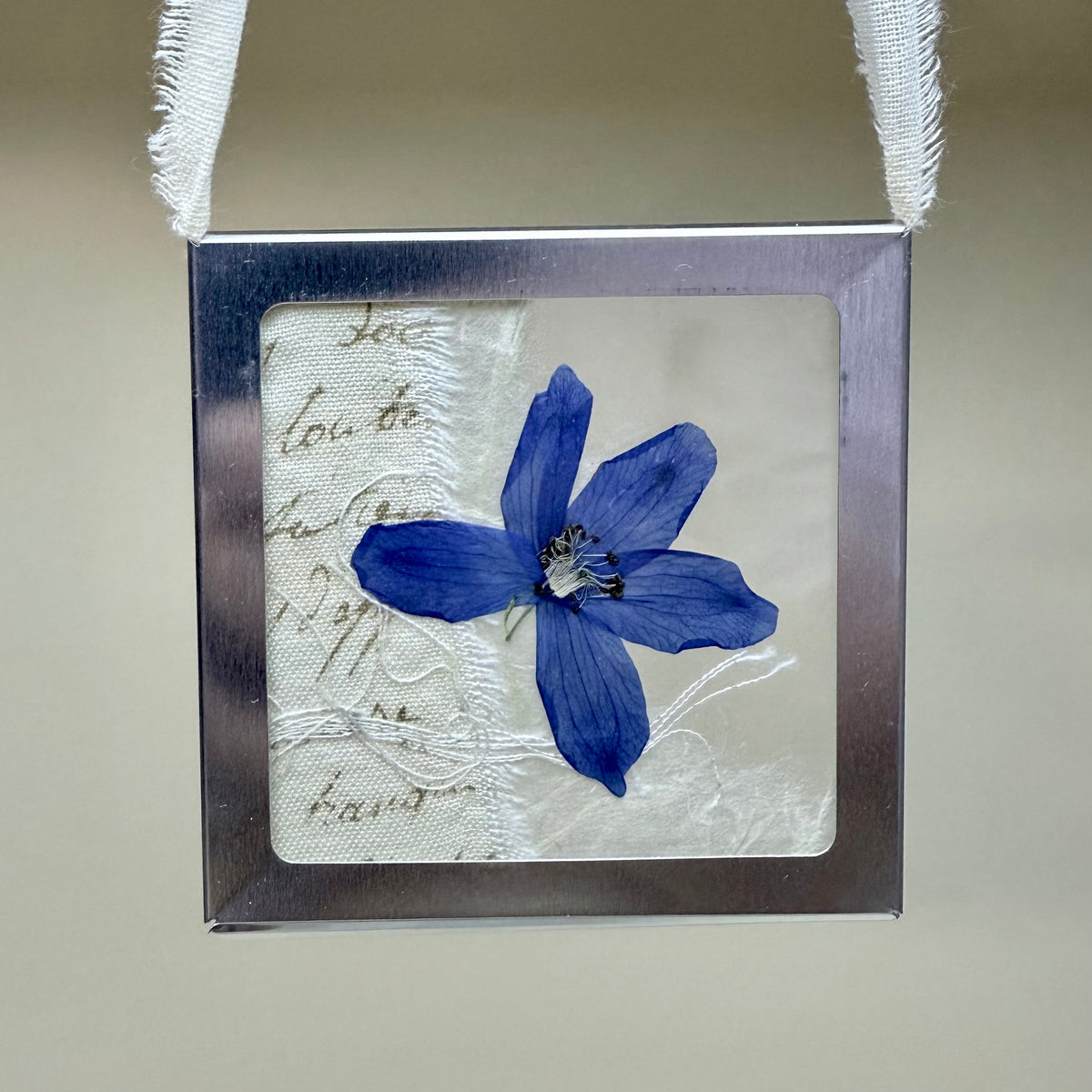 Nature Windows: Collaged Flowers – Beyond the Fold